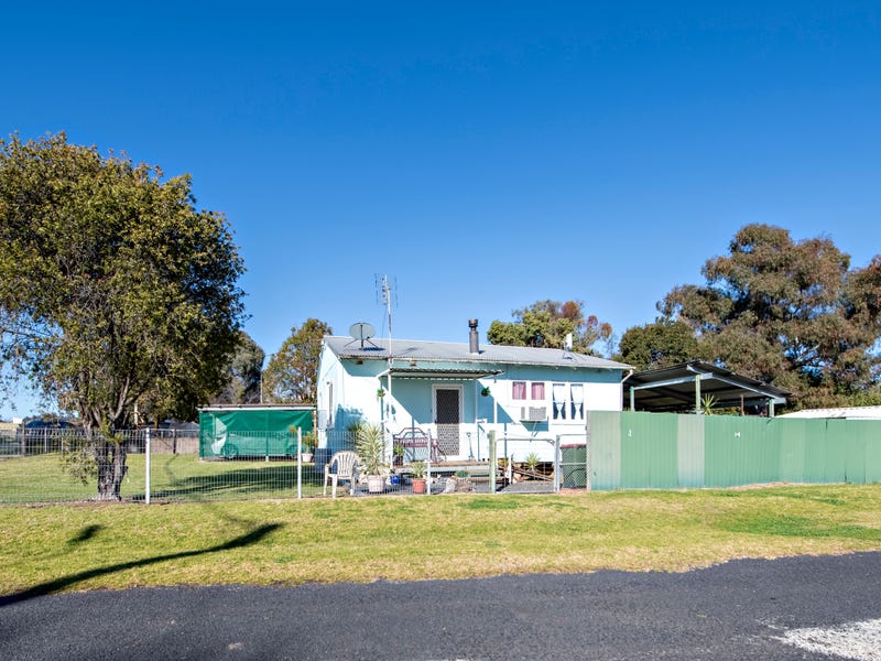 21 Sports Parade, Mumbil, NSW 2820 - Property Details
