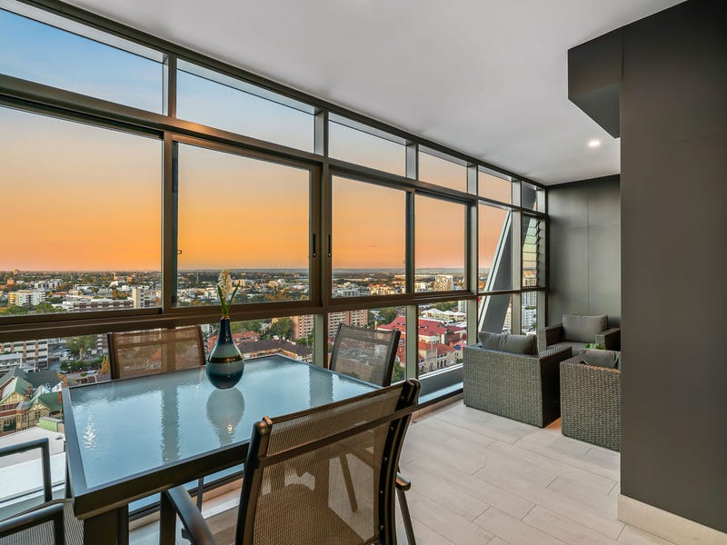2004/238 Adelaide Terrace, Perth, WA 6000 - Property Details