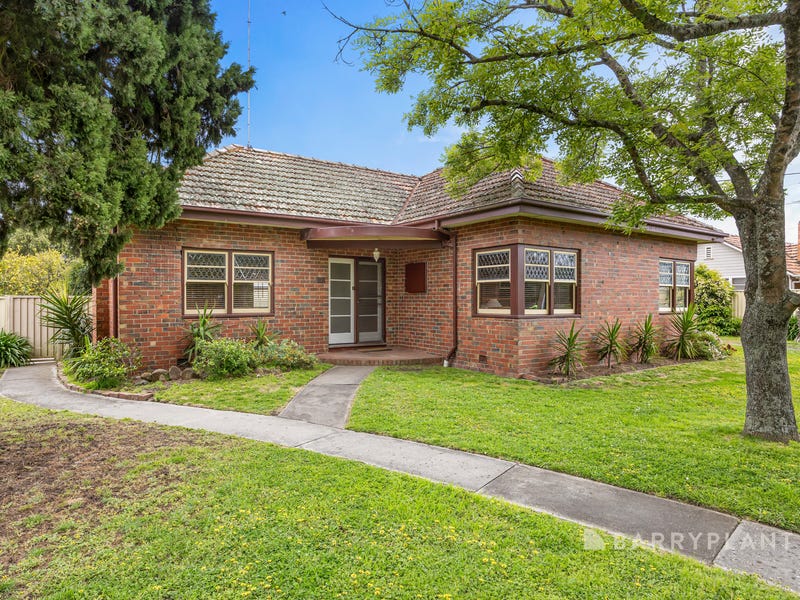 4 Bedroom Properties for Sale in Lucas, VIC 3350 (+2 locations ...