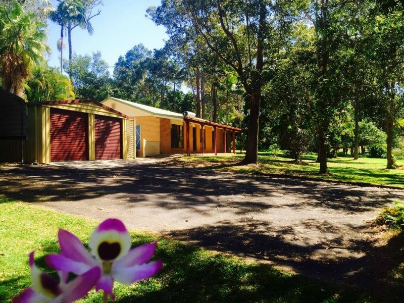 5 Hamilton Close, Mooloolah Valley, QLD 4553 - realestate.com.au