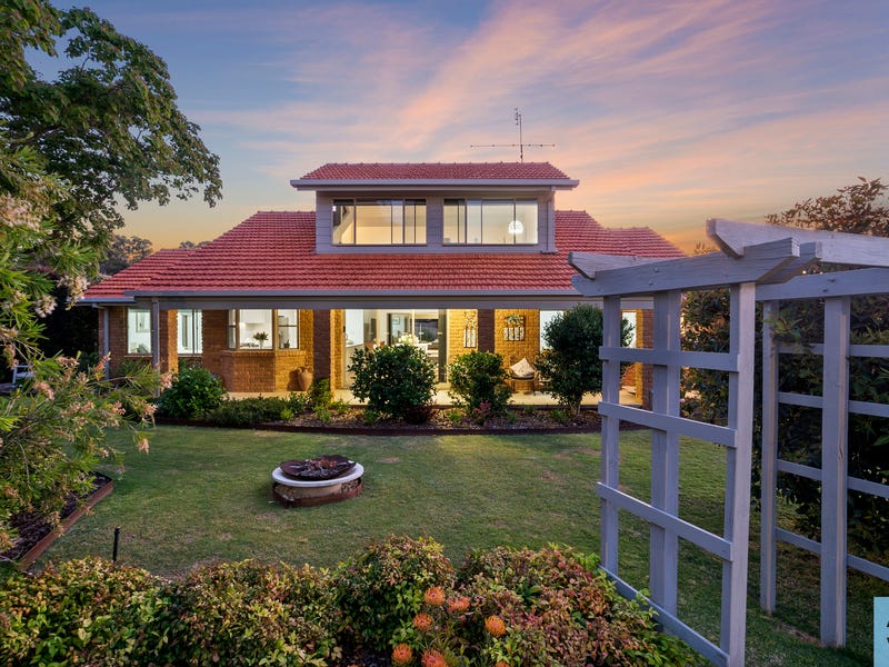 7 Golf Links Drive, Tocumwal, NSW 2714 - Property Details