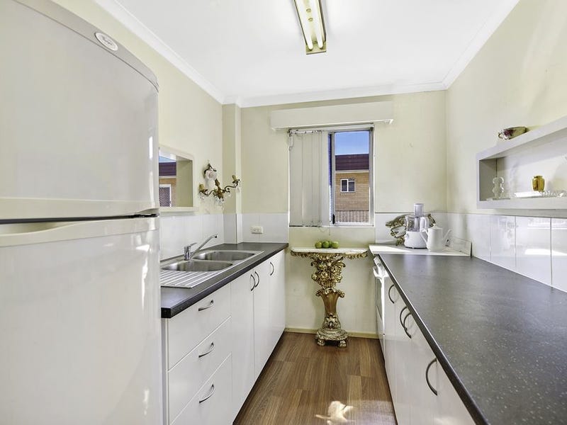 10/26 Labrador Street, Labrador, Qld 4215 - Property Details