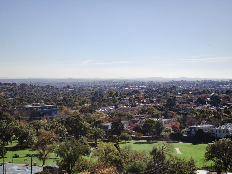 2 Bruce Street, Box Hill, VIC 3128 - realestate.com.au