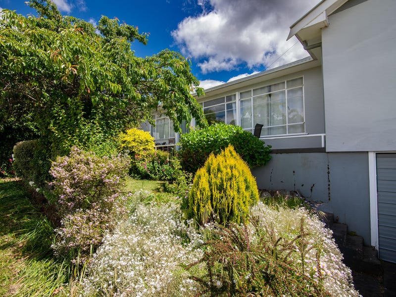 1 Carr Street, Crookwell, NSW 2583 - Property Details