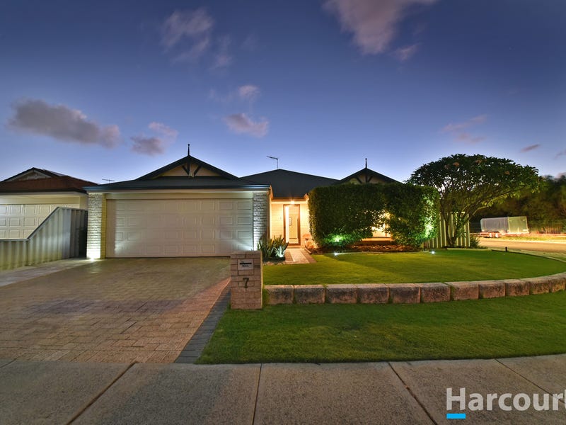 7 Buxton Entrance, Hocking, WA 6065 - Property Details