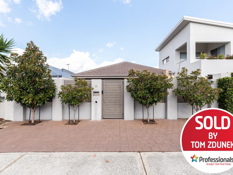 9 Athenny Way, Darch, WA 6065 - Property Details