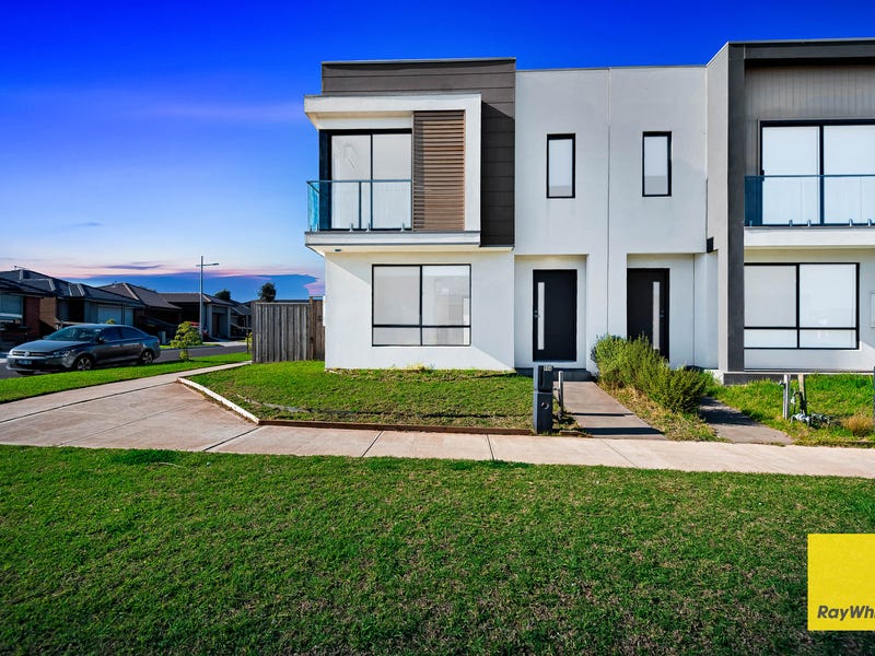 954 Morris Road, Truganina, Vic 3029 - Property Details