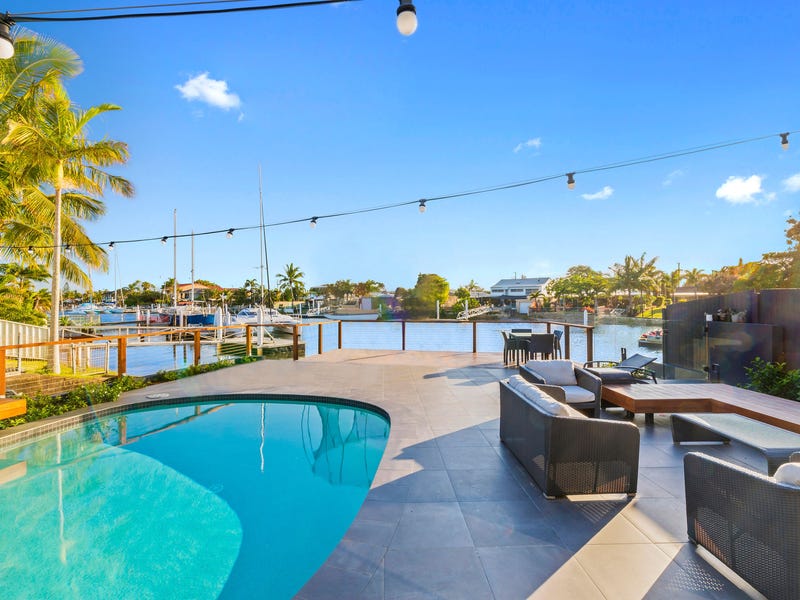 9 Adelong Crescent, Buddina, Qld 4575 - Property Details