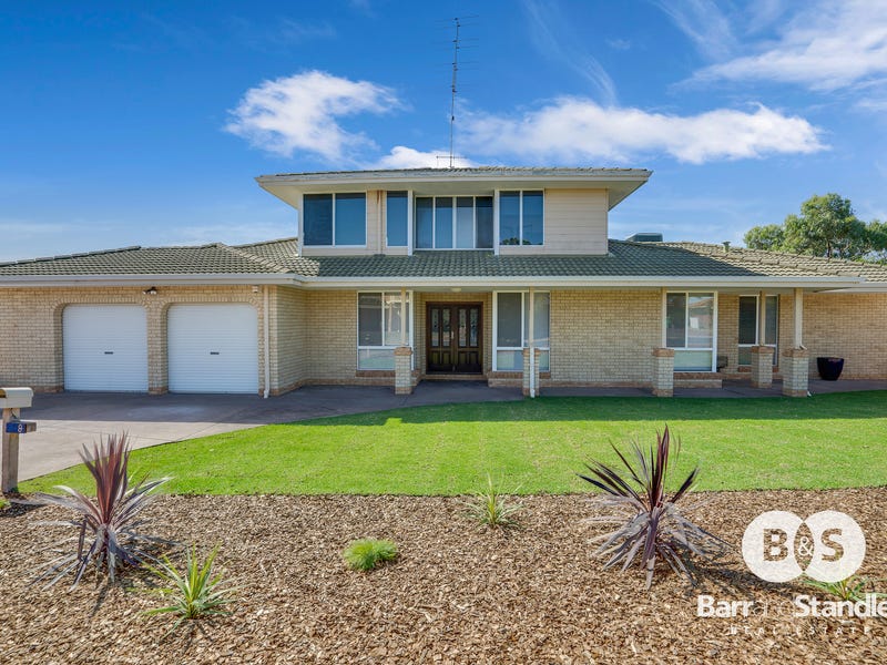 8 Merilup Heights, Withers, WA 6230 - realestate.com.au