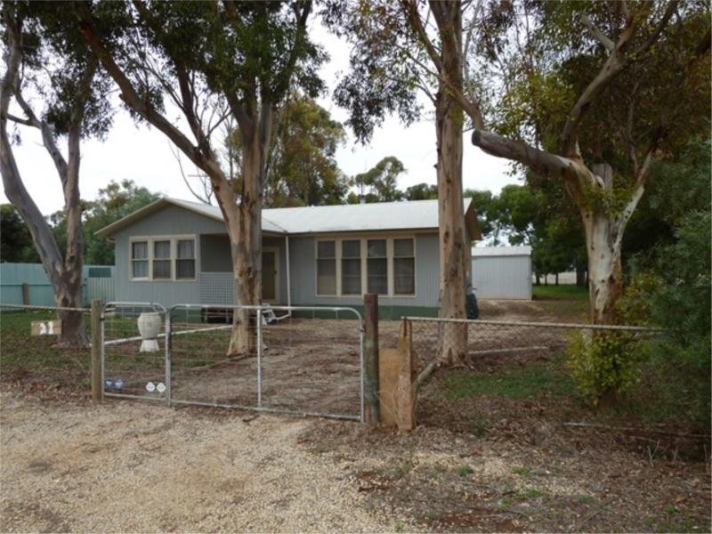 21 Terminus Street, Hoyleton, SA 5453 - Property Details