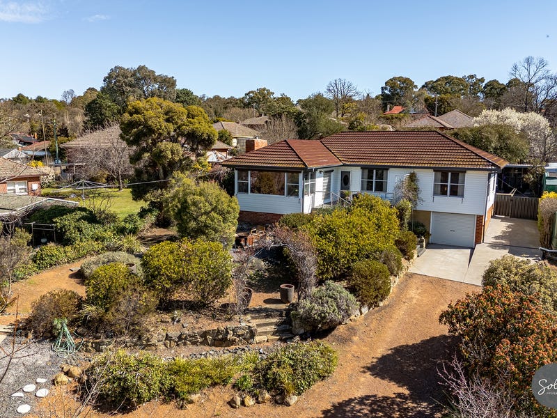 11 Fifield Lane, Yass, NSW 2582 - realestate.com.au