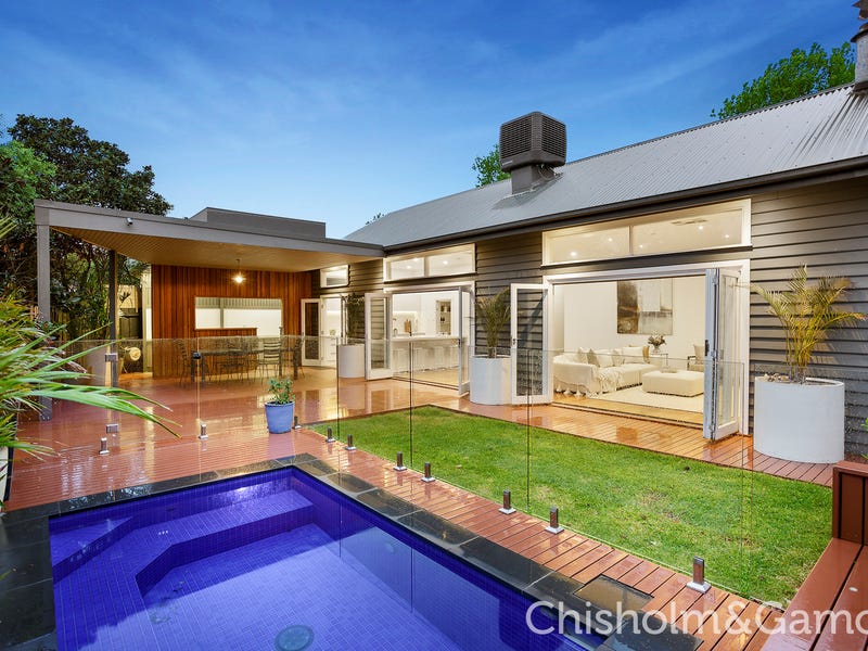 2 Bruce Street, Brighton East, VIC 3187 - realestate.com.au