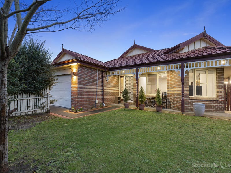 12 Landhill Close, Langwarrin, Vic 3910 - Property Details