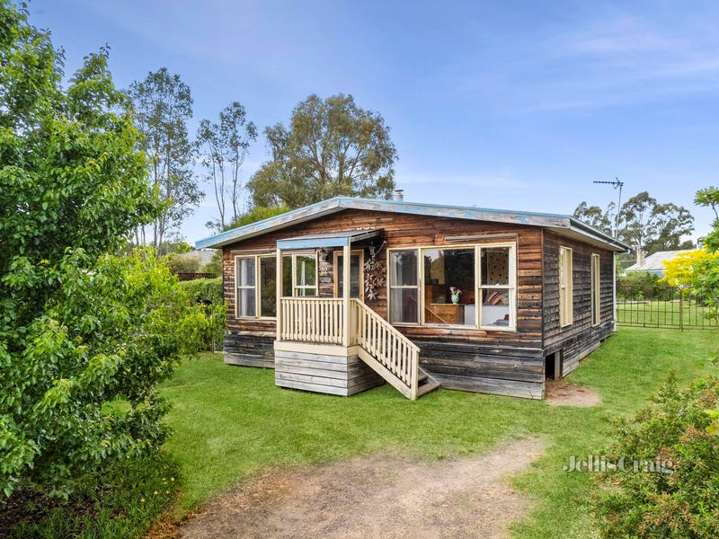 22 Steele Street, Chewton, Vic 3451 - Property Details