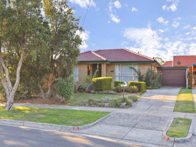 35 Whitehaven Cres, Noble Park North, VIC 3174 - realestate.com.au