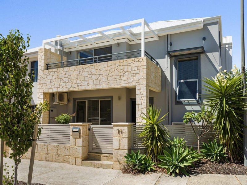 11 Fenian Pass, Hillarys, WA 6025 - realestate.com.au
