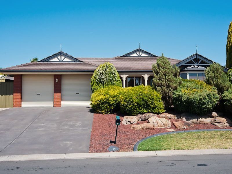 4 Mander Crescent, Craigmore, SA 5114 - Property Details