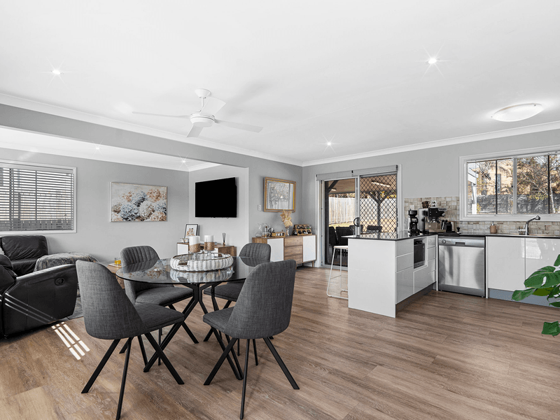 17 Laurinda Crescent, Springwood, Qld 4127 - Property Details