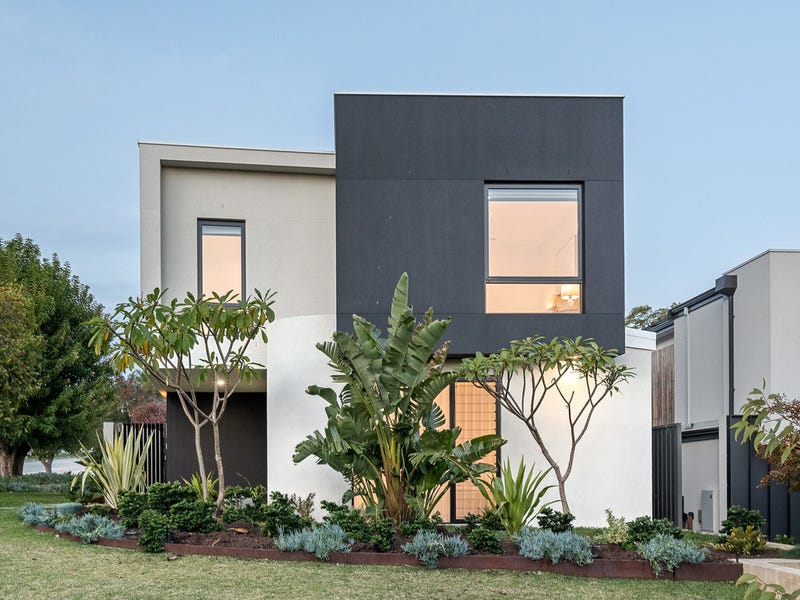 4 Bedroom Properties for Sale in Wembley Downs, WA 6019 (+1 location ...