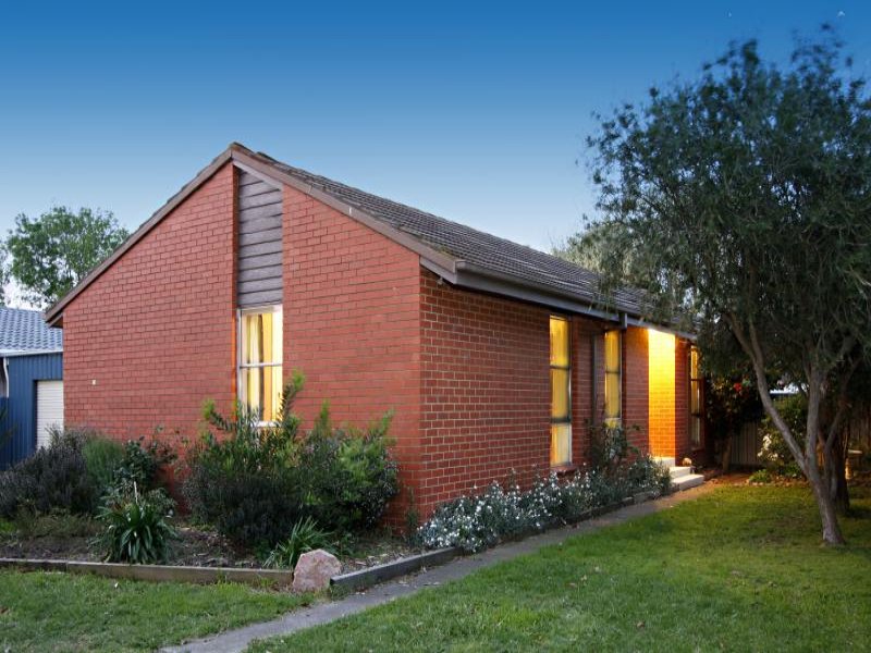 39 Jackson Avenue, Sale, Vic 3850 - Property Details