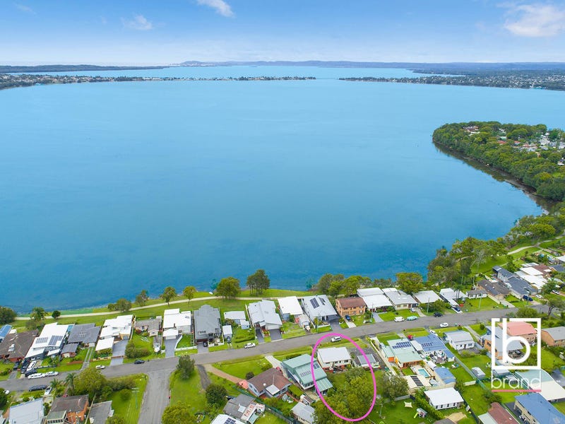 11 Buff Point Avenue, Buff Point, NSW 2262