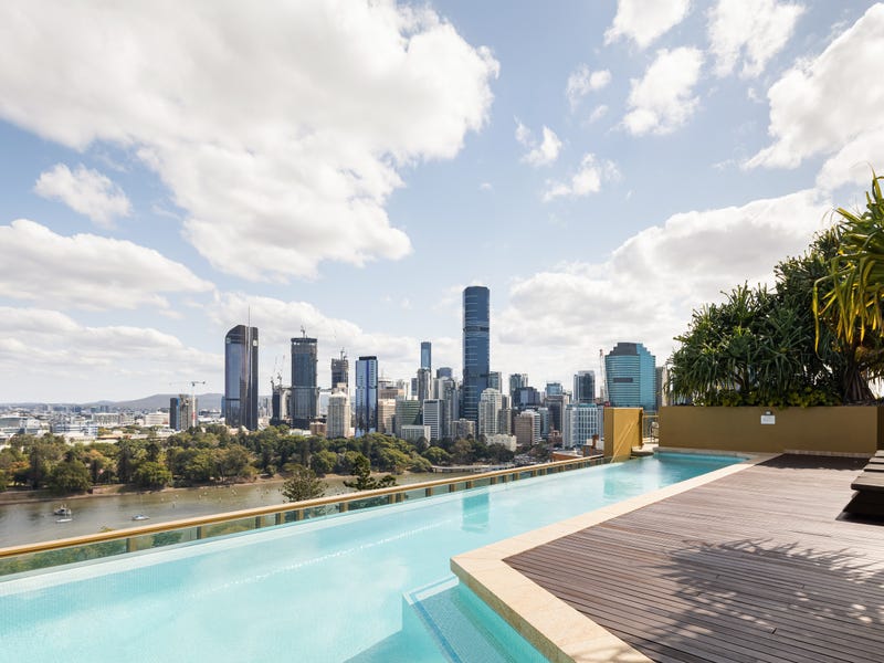 Real Estate & Property for Sale in Kangaroo Point, QLD 4169 ...