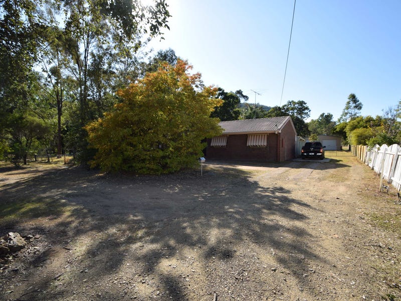 36 Middle Street, Esk, Qld 4312 - Property Details