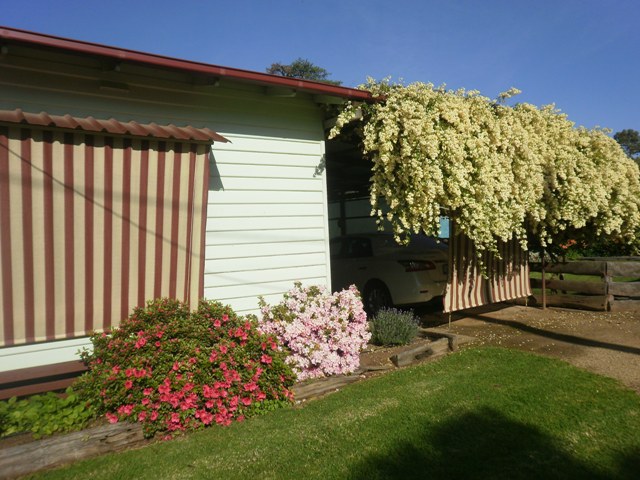 1276 Invergordon Road, Invergordon, Vic 3636 - Property Details