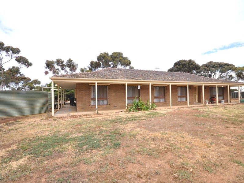 1451 Boundary Road, Mount Cottrell, VIC 3024 - realestate.com.au