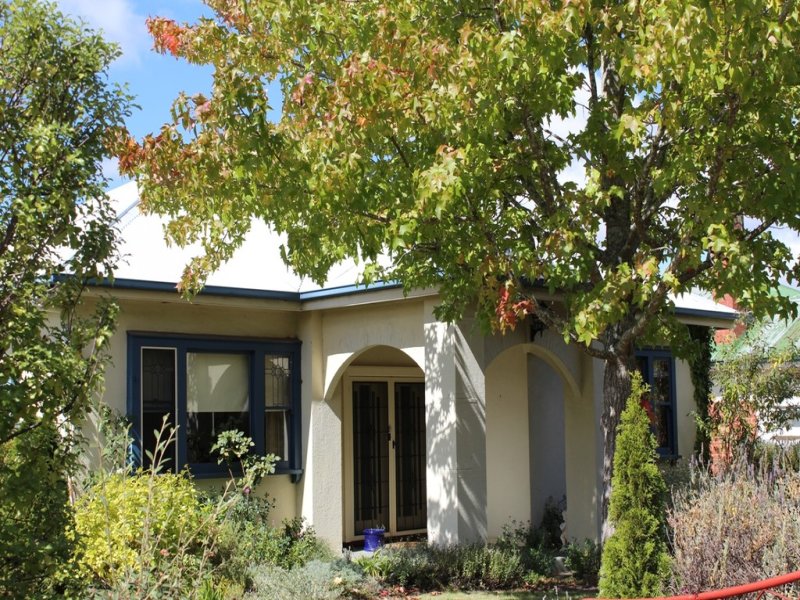 18 Haig Street, Hamilton, VIC 3300 - realestate.com.au