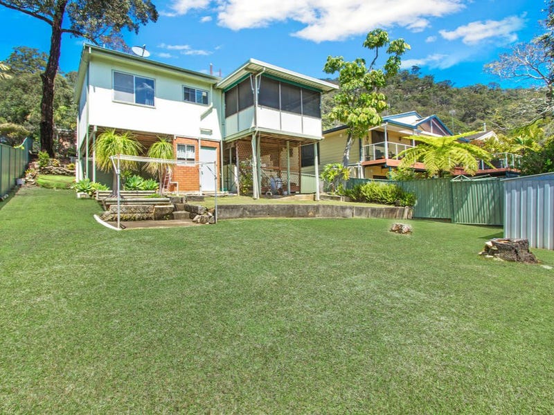 37 The Broadwaters, Tascott, NSW 2250 - Property Details