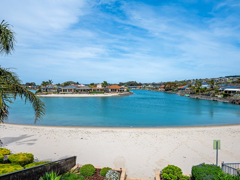 4 Lakeside Circuit, Encounter Bay, SA 5211 - realestate.com.au