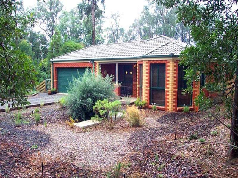 19 Springs Street, Cockatoo, VIC 3781 - realestate.com.au