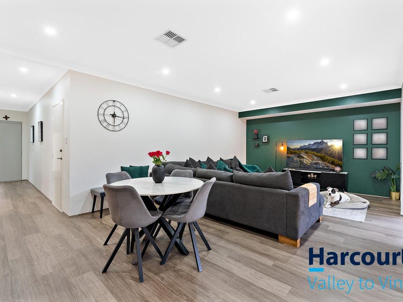 11 Aqualate Ave, Aveley, WA 6069 - Property Details