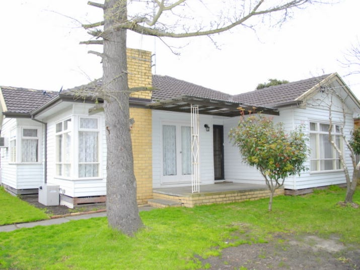 18 Bride Avenue, Hampton Park, VIC 3976 - realestate.com.au