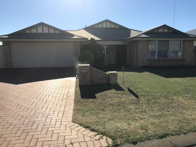 7 Iris Way, Glen Iris, WA 6230 - realestate.com.au