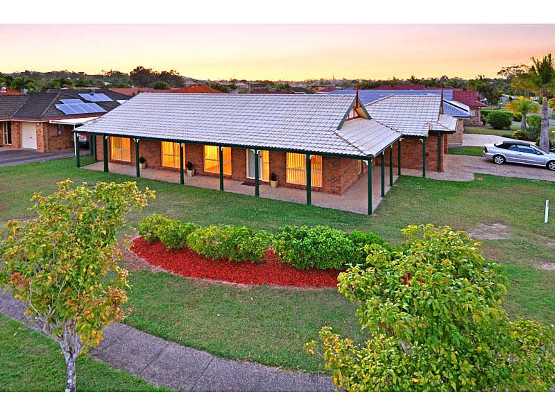 2 Cloverbrook Place, Carina, QLD 4152 - realestate.com.au