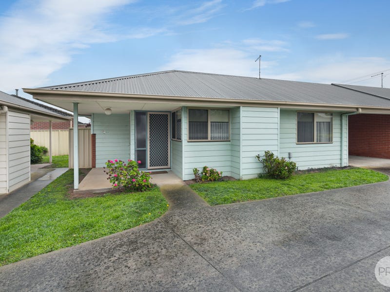 2/12 Morgan Street, Sebastopol, Vic 3356 - Property Details