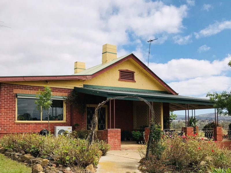 6 East Maddingley Road, Maddingley, VIC 3340 - realestate.com.au