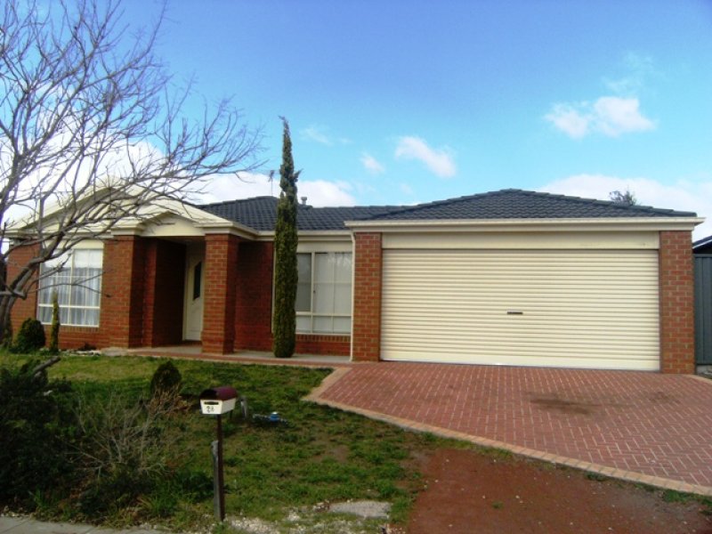 28 Paringa Way, Burnside, VIC 3023 - realestate.com.au