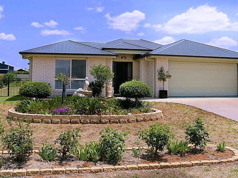 9 Debbie Court, Oakey, Qld 4401 - Property Details