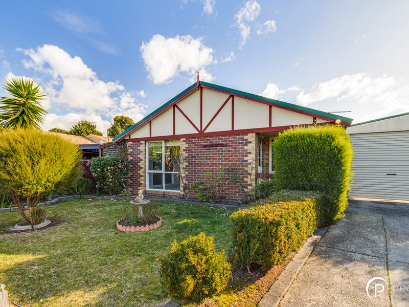 5 Hanley Court, Pakenham, Vic 3810 - Property Details