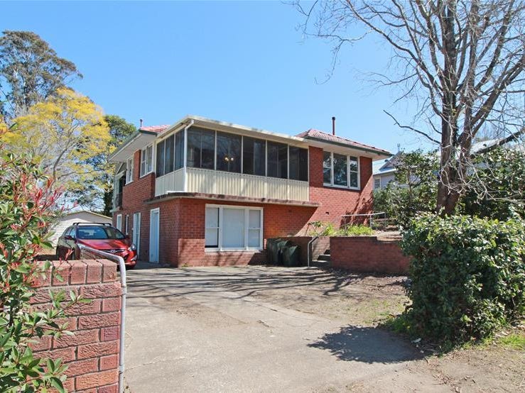 6 Hawkesbury Road, Springwood, NSW 2777 - Property Details