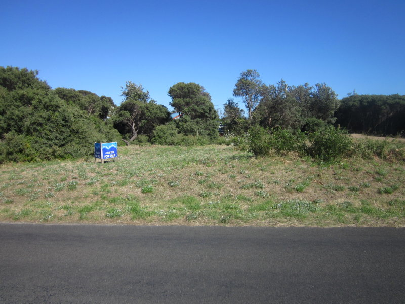 4 Shoreline Drive, Golden Beach, VIC 3851 - realestate.com.au