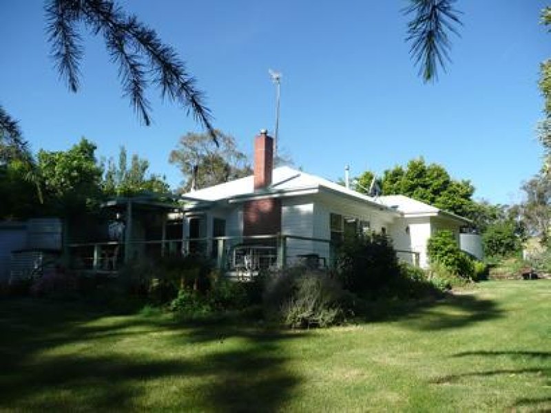 999 Tabletop Road, Tolmie, Vic 3723 - Property Details
