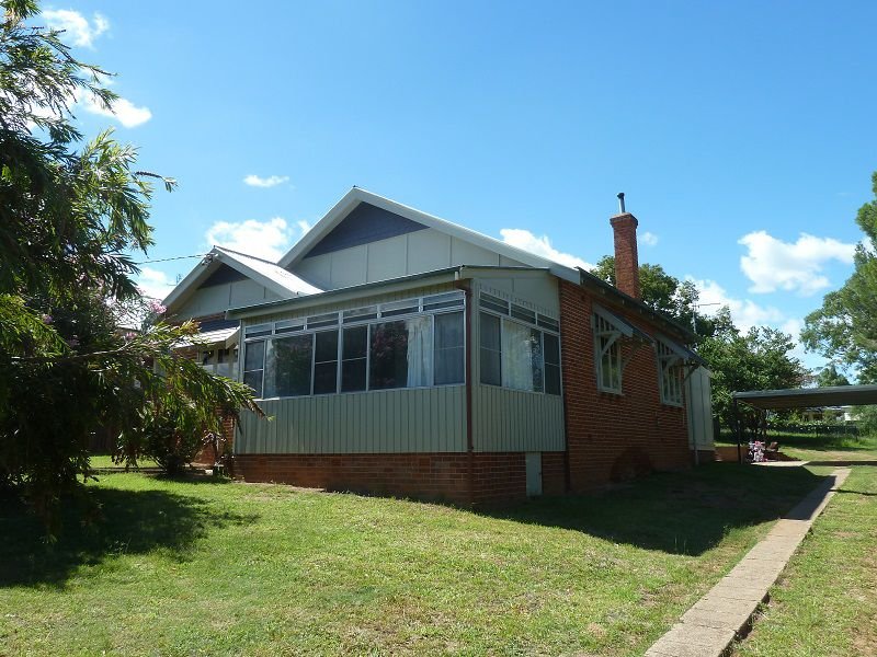 61 Roderick Street, East Tamworth, NSW 2340 - realestate.com.au