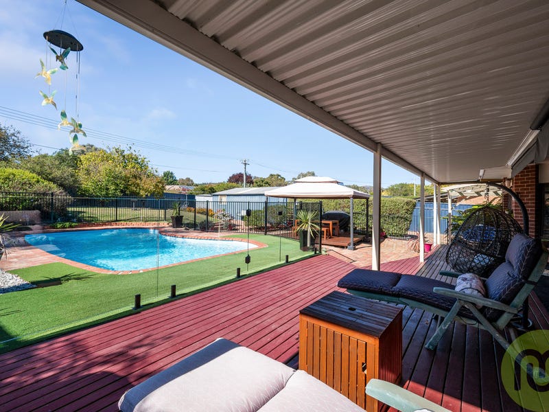 17 Main Close, Chisholm, ACT 2905 - Property Details