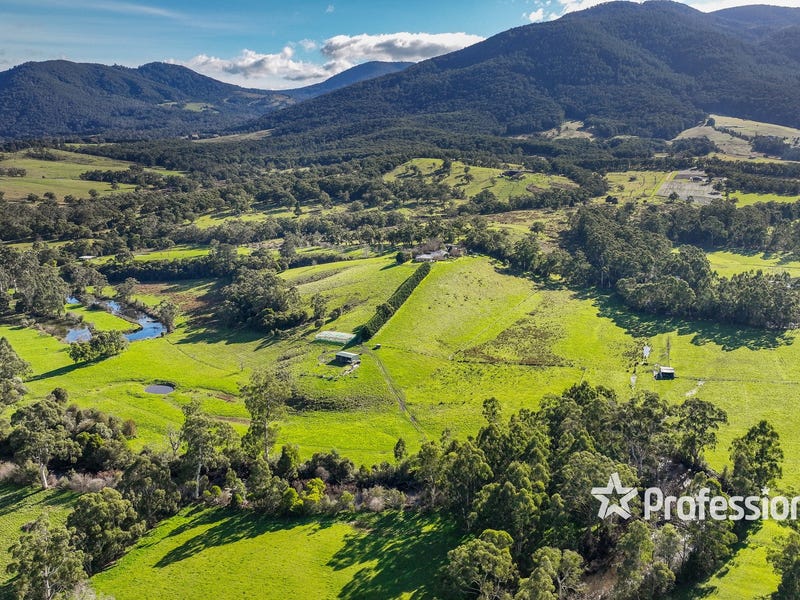 530 Station Road, Wesburn, Vic 3799 - Property Details