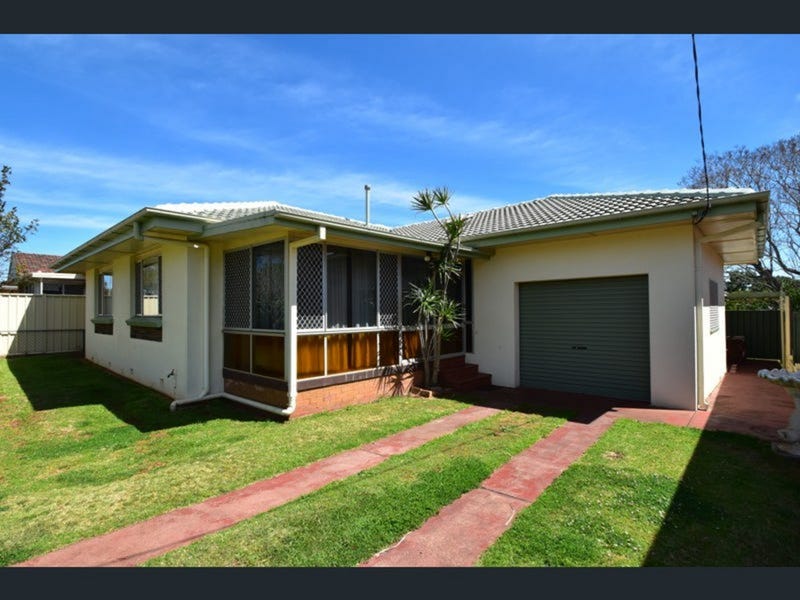 7 Canberra Street, Harristown, Qld 4350 - Property Details