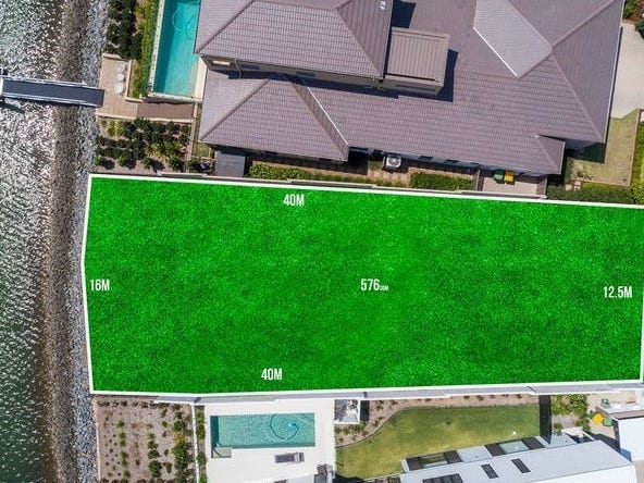 8806 The Point Circuit, Hope Island, QLD 4212 - realestate.com.au